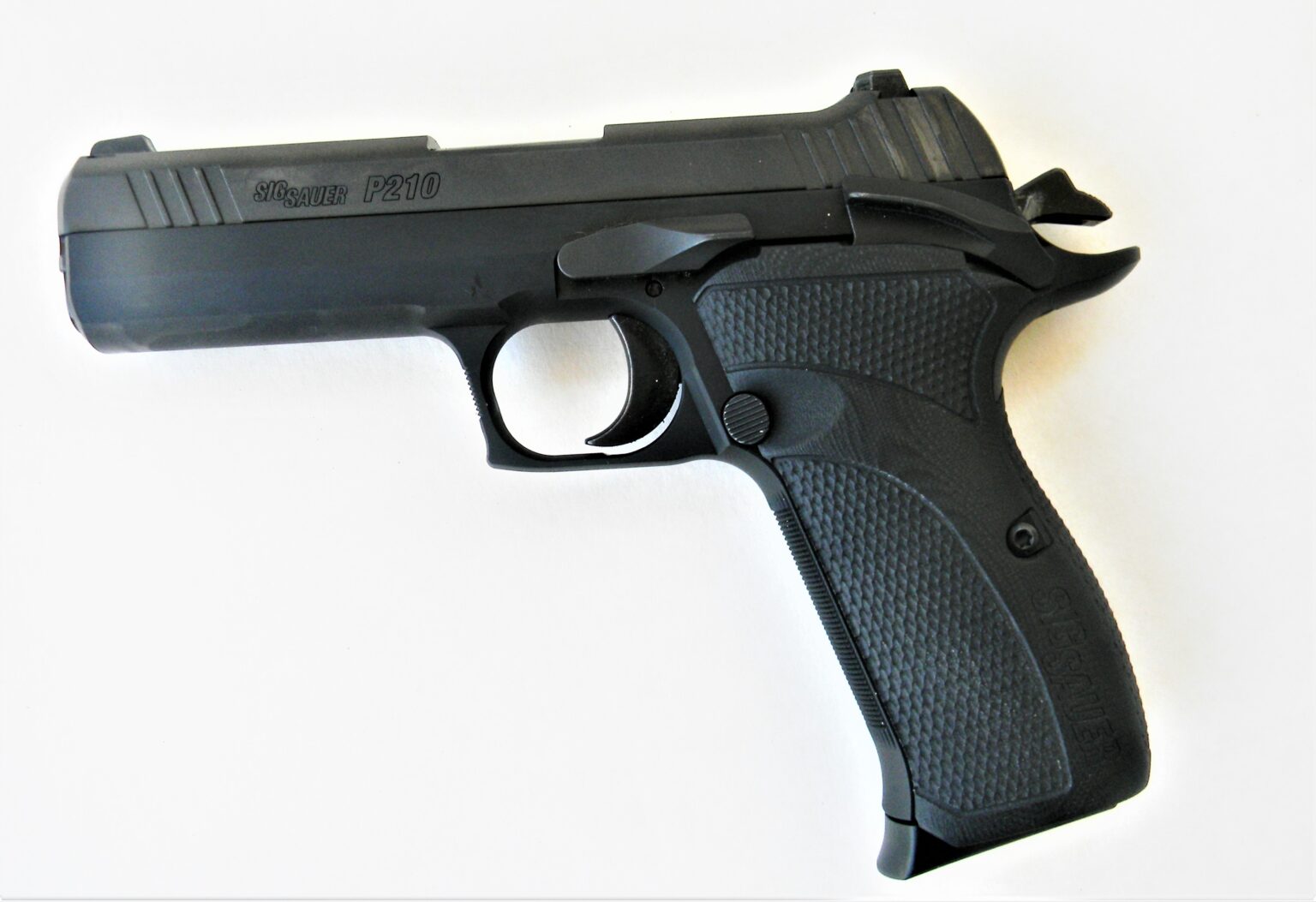 Campbell Review: SIG’s P210 ‘Commander’ Compact - TheGunMag - The Official Gun Magazine of the ...