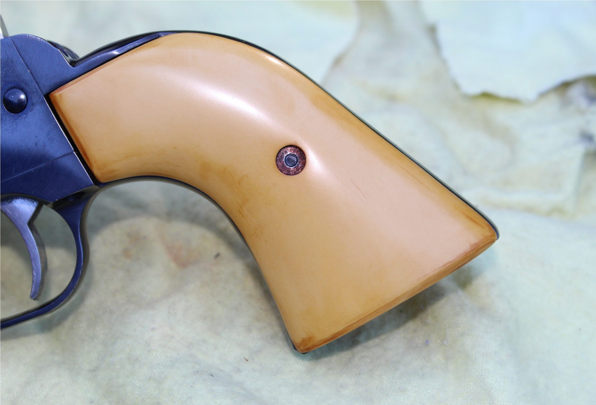 Look, Feel of Genuine Ivory Found in ‘Magna-Tusk’ Grips from Arizona ...