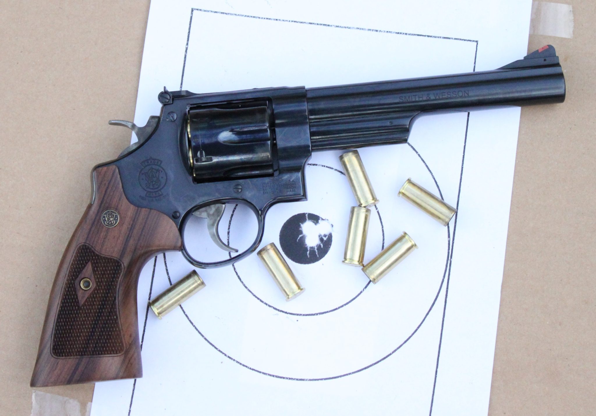 REVIEW: Smith And Wesson Model 29 .44 Magnum - TheGunMag - The Official ...