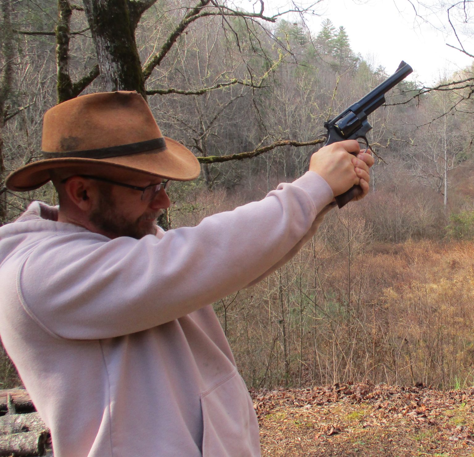 REVIEW: Smith And Wesson Model 29 .44 Magnum - TheGunMag - The Official ...