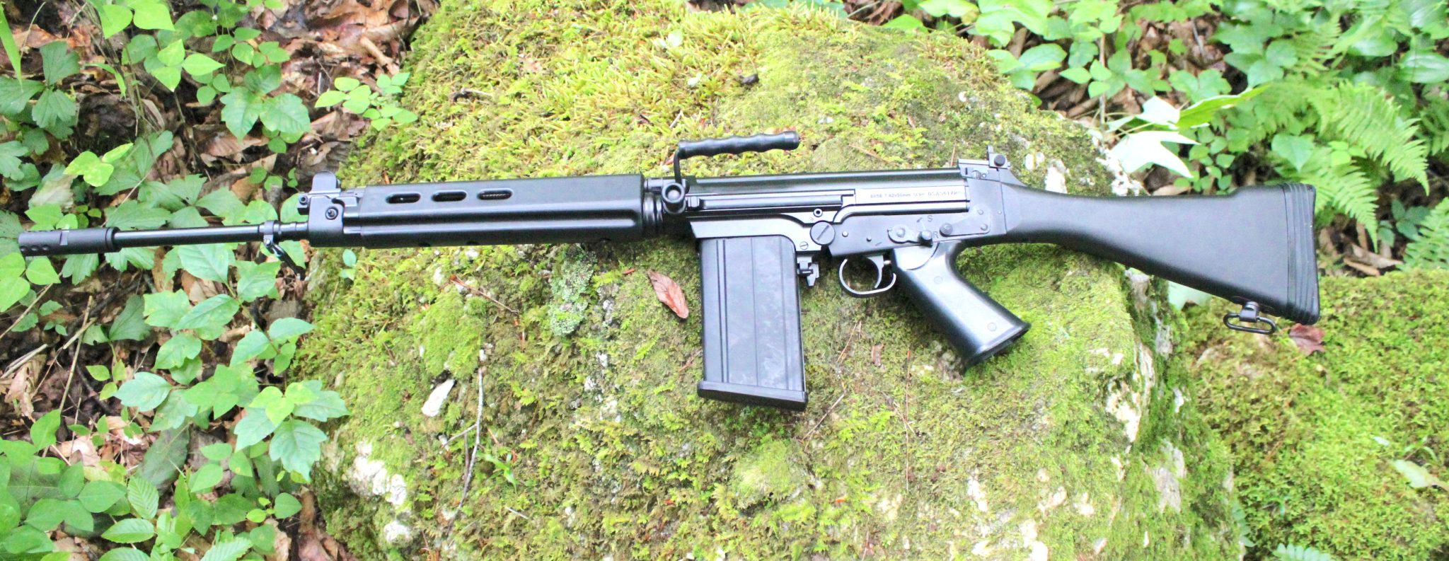 DSA Makes the FN FAL: Test Firing of Their R1A1 Version - TheGunMag ...
